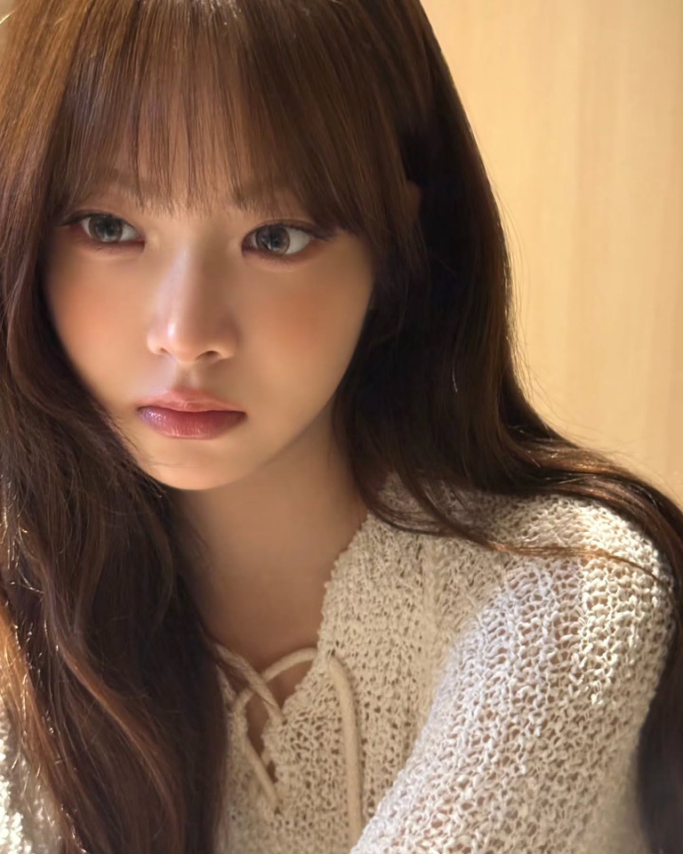 은근하게 예뻐지고 싶다면? 초코 브라운 컬러로 염색해봐! | 얼루어 코리아 (Allure Korea)